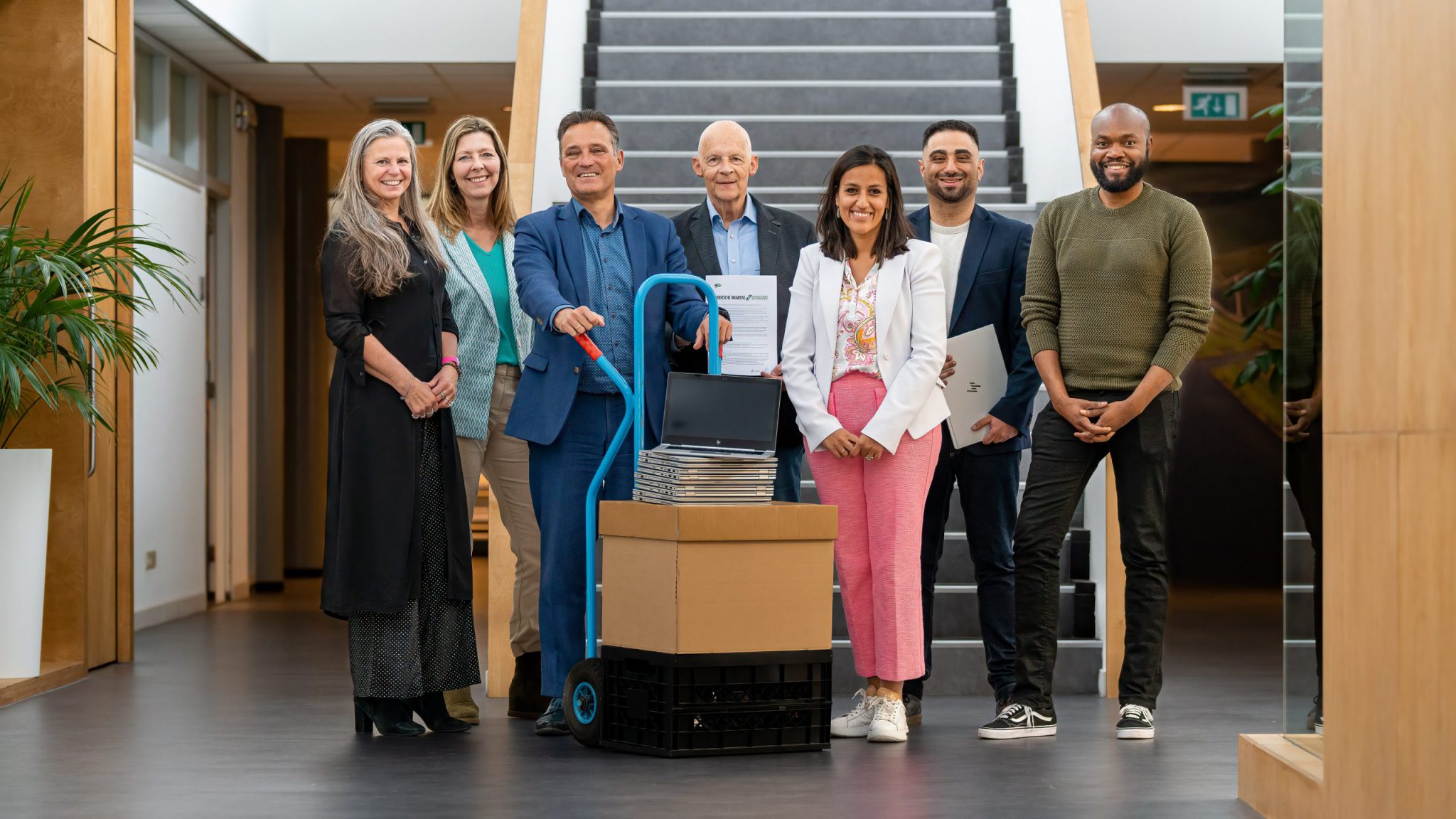 Gebruikte hardware van gemeente krijgt nieuwe bestemming in de Hoeksche ...